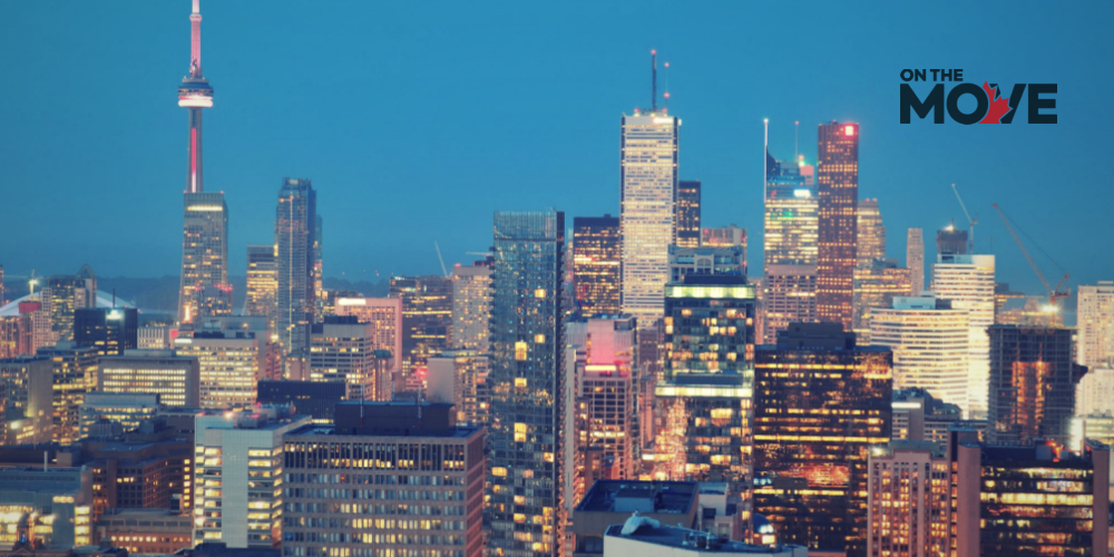 Toronto Travel Guide 2023: Best Places To Visit, Eat, & Shop